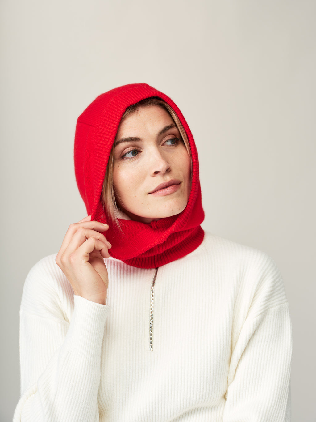 Cashmere Hood – Helen Moore